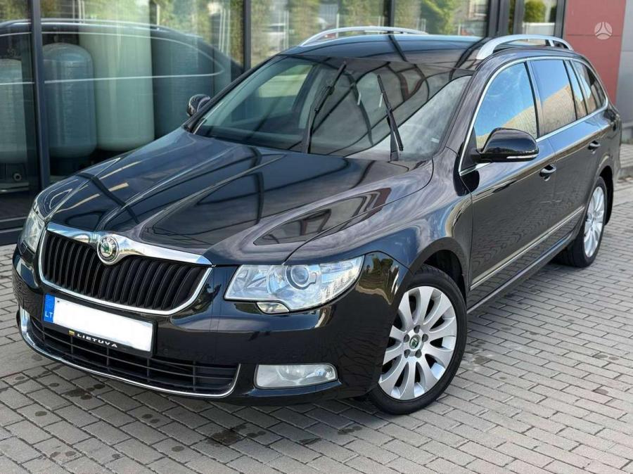 Grey Skoda SuperB 2010 in Klaipeda, with an engine capacity of 1.97 L and mileage of 292 thousand km for 3900 €, photo 4 on AUTOMOTO.COM.LV