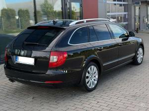 Grey Skoda SuperB 2010 in Klaipeda, with an engine capacity of 1.97 L and mileage of 292 thousand km for 3900 €, photo 7 on AUTOMOTO.COM.LV