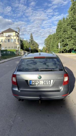 Pelēks Skoda SuperB 2010 Kauņa, ar dzinēja tilpumu 1.97 L un nobraukumu 376 tūkst. km par 2699 €, foto 7 vietnē AUTOMOTO.COM.LV