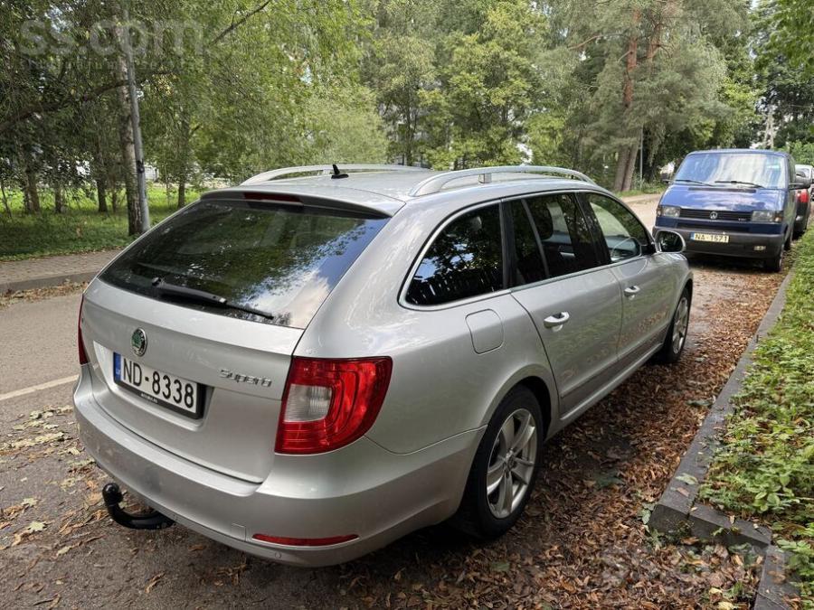 Grey Skoda SuperB 2010 in Riga, with an engine capacity of 2.00 L and mileage of 249 thousand km for 4200 €, photo 5 on AUTOMOTO.COM.LV