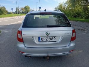Pelēks Skoda SuperB 2010 Viļņa, ar dzinēja tilpumu 2.00 L un nobraukumu 399 tūkst. km par 3600 €, foto 7 vietnē AUTOMOTO.COM.LV
