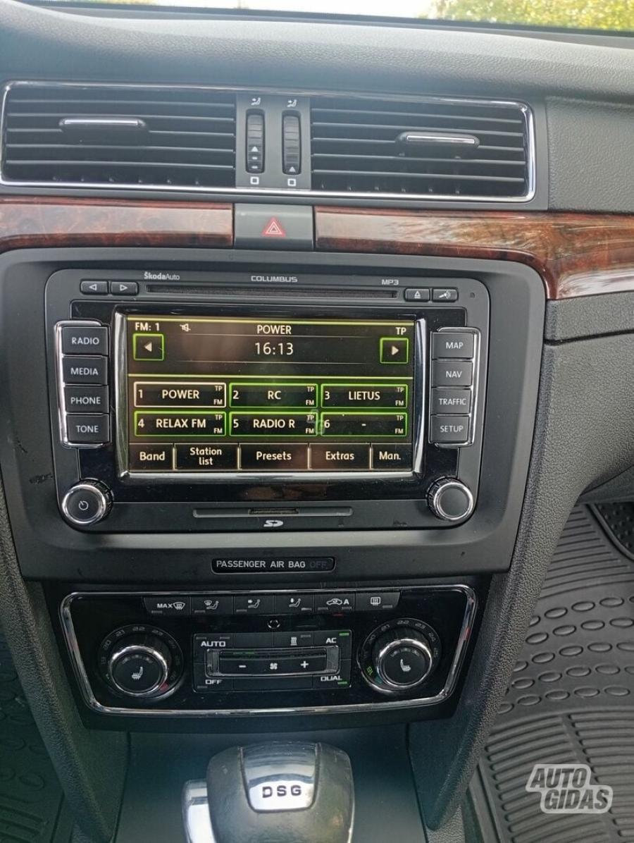 Pelēks Skoda SuperB 2010 Viļņa, ar dzinēja tilpumu 2.00 L un nobraukumu 399 tūkst. km par 3600 €, foto 21 vietnē AUTOMOTO.COM.LV