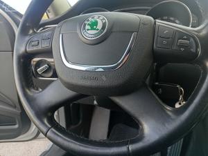 Pelēks Skoda SuperB 2010 Viļņa, ar dzinēja tilpumu 2.00 L un nobraukumu 399 tūkst. km par 3600 €, foto 22 vietnē AUTOMOTO.COM.LV