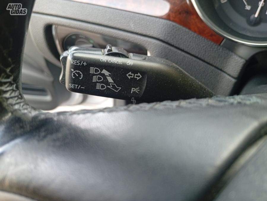 Pelēks Skoda SuperB 2010 Viļņa, ar dzinēja tilpumu 2.00 L un nobraukumu 399 tūkst. km par 3600 €, foto 23 vietnē AUTOMOTO.COM.LV