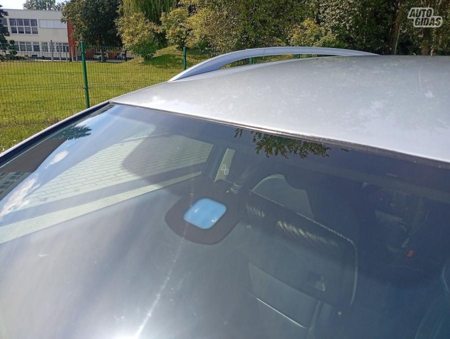 Pelēks Skoda SuperB 2010 Viļņa, ar dzinēja tilpumu 2.00 L un nobraukumu 399 tūkst. km par 3600 €, foto 34 vietnē AUTOMOTO.COM.LV