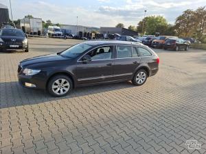 Pelēks Skoda SuperB 2010 Kauņa, ar dzinēja tilpumu 2.00 L un nobraukumu 280 tūkst. km par 4250 €, foto 8 vietnē AUTOMOTO.COM.LV