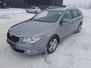 Grey Skoda SuperB 2011 in Siauliai, with an engine capacity of 2.00 L and mileage of 293 thousand km for 6300 €, photo  on AUTOMOTO.COM.LV