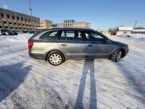 Pelēks Skoda SuperB 2011 Plungė, ar dzinēja tilpumu 2.00 L un nobraukumu 269 tūkst. km par 5100 €, foto 3 vietnē AUTOMOTO.COM.LV