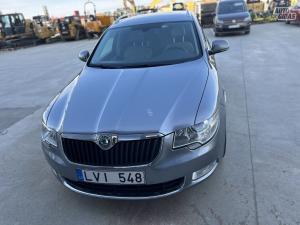 Pelēks Skoda SuperB 2011 Klaipėda, ar dzinēja tilpumu 1.60 L un nobraukumu 217 tūkst. km par 4600 €, foto 5 vietnē AUTOMOTO.COM.LV
