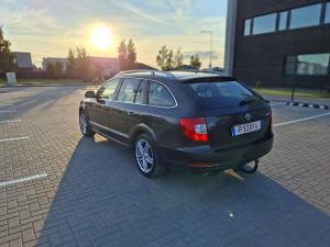 Pelēks Skoda SuperB 2011 Kauņa, ar dzinēja tilpumu 1.97 L un nobraukumu 320 tūkst. km par 4500 €, foto 9 vietnē AUTOMOTO.COM.LV