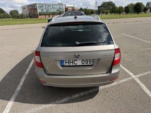 Pelēks Skoda SuperB 2011 Klaipėda, ar dzinēja tilpumu 1.97 L un nobraukumu 285 tūkst. km par 4825 €, foto 6 vietnē AUTOMOTO.COM.LV