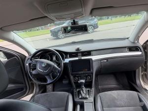 Pelēks Skoda SuperB 2011 Klaipėda, ar dzinēja tilpumu 1.97 L un nobraukumu 285 tūkst. km par 4825 €, foto 13 vietnē AUTOMOTO.COM.LV