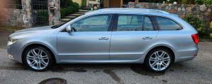 Grey Skoda SuperB 2011 in Vilnius, with an engine capacity of 1.97 L and mileage of 210 thousand km for 4650 €, photo 4 on AUTOMOTO.COM.LV