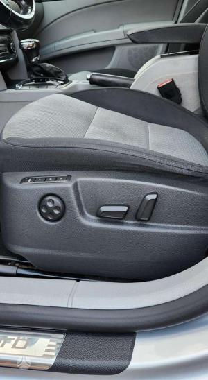 Grey Skoda SuperB 2011 in Vilnius, with an engine capacity of 1.97 L and mileage of 210 thousand km for 4650 €, photo 15 on AUTOMOTO.COM.LV