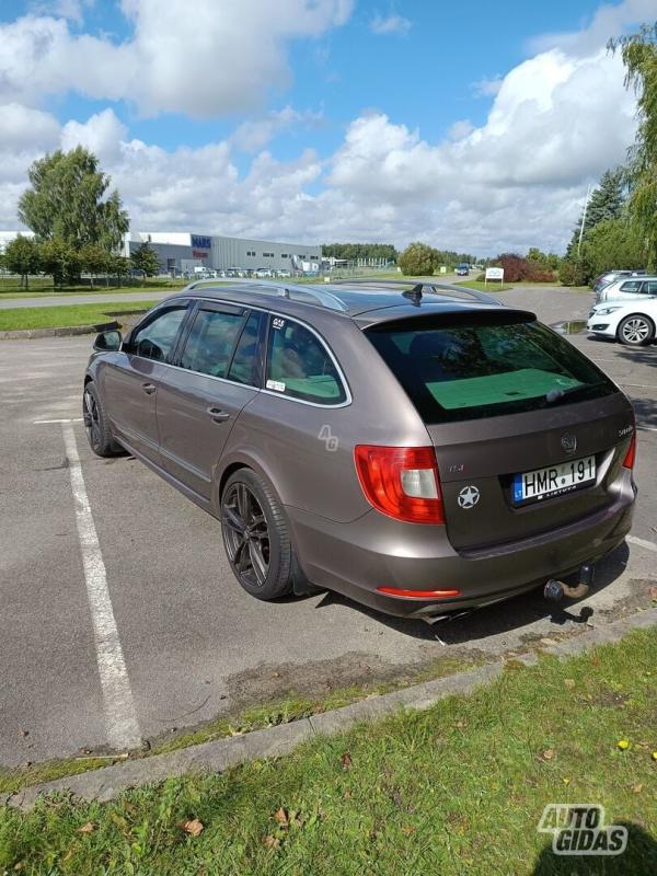 Grey Skoda SuperB 2011 in Gargzdai, with an engine capacity of 1.80 L and mileage of 364 thousand km for 3100 €, photo 7 on AUTOMOTO.COM.LV