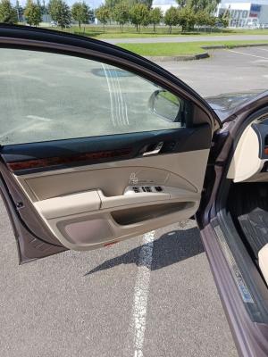 Pelēks Skoda SuperB 2011 Gargždai, ar dzinēja tilpumu 1.80 L un nobraukumu 364 tūkst. km par 3100 €, foto 8 vietnē AUTOMOTO.COM.LV