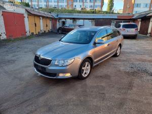 Pelēks Skoda SuperB 2011 Alīta, ar dzinēja tilpumu 1.60 L un nobraukumu 280 tūkst. km par 3650 €, foto  vietnē AUTOMOTO.COM.LV