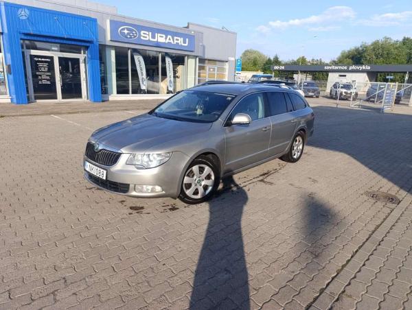 Grey Skoda SuperB 2012 in Klaipeda, with an engine capacity of 2.00 L and mileage of 350 thousand km for 3700 €, photo 1 on AUTOMOTO.COM.LV