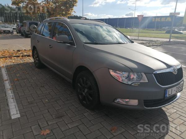 Grey Skoda SuperB 2012 in Riga, with an engine capacity of 1.80 L and mileage of 206 thousand km for 6600 €, photo 4 on AUTOMOTO.COM.LV