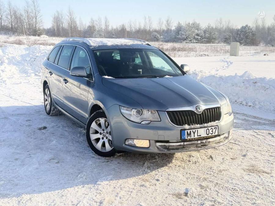 Pelēks Skoda SuperB 2012 Viļņa, ar dzinēja tilpumu 1.80 L un nobraukumu 314 tūkst. km par 3300 €, foto 1 vietnē AUTOMOTO.COM.LV