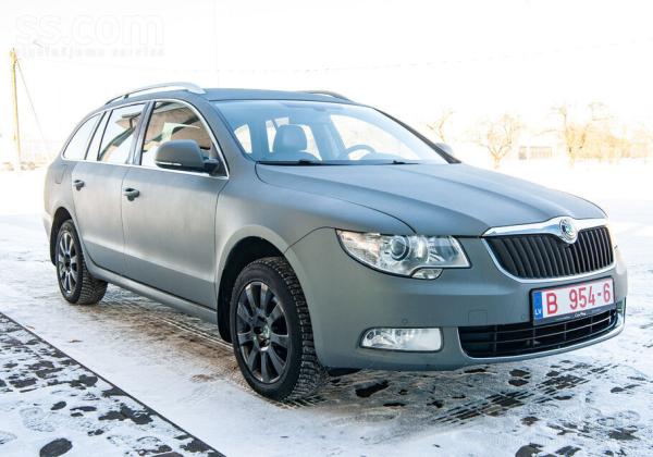 Pelēks Skoda SuperB 2012 Cēsis, ar dzinēja tilpumu 1.80 L un nobraukumu 207 tūkst. km par 6350 €, foto 7 vietnē AUTOMOTO.COM.LV