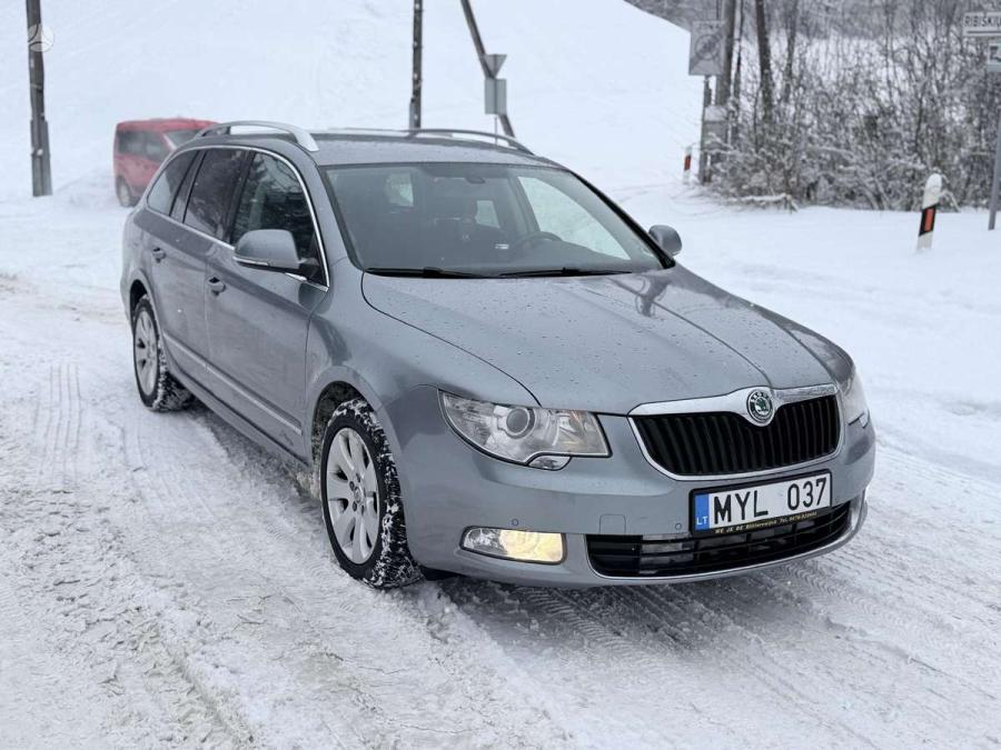 Grey Skoda SuperB 2012 in Vilnius, with an engine capacity of 1.80 L and mileage of 314 thousand km for 3400 €, photo 2 on AUTOMOTO.COM.LV