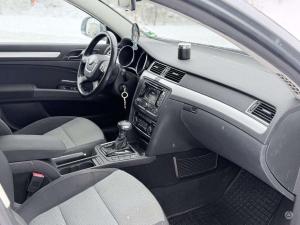 Grey Skoda SuperB 2012 in Vilnius, with an engine capacity of 1.80 L and mileage of 314 thousand km for 3400 €, photo 8 on AUTOMOTO.COM.LV