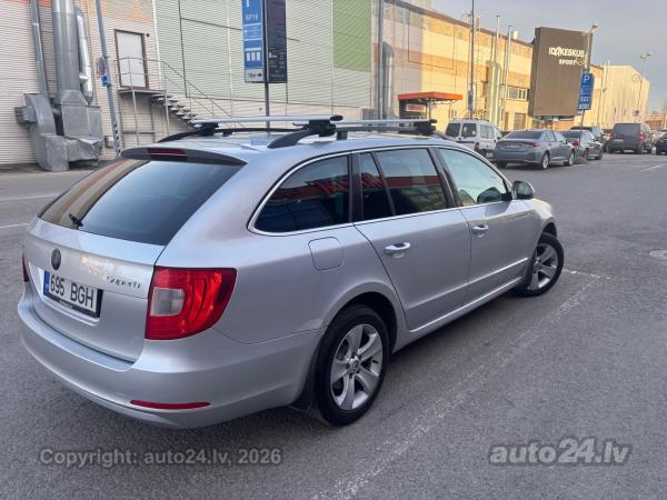 Pelēks Skoda SuperB 2012 Tallina, ar dzinēja tilpumu 2.00 L un nobraukumu 350 tūkst. km par 2499 €, foto 4 vietnē AUTOMOTO.COM.LV