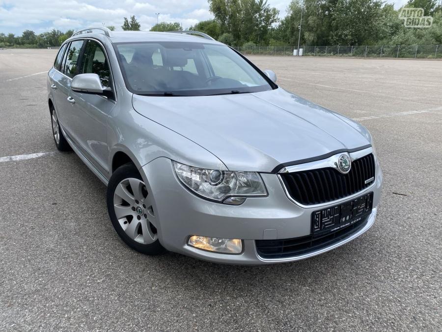 Grey Skoda SuperB 2012 in Marijampole, with an engine capacity of 1.60 L and mileage of 320 thousand km for 4200 €, photo 6 on AUTOMOTO.COM.LV