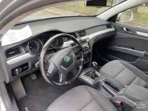Grey Skoda SuperB 2012 in Marijampole, with an engine capacity of 1.60 L and mileage of 320 thousand km for 4200 €, photo 11 on AUTOMOTO.COM.LV