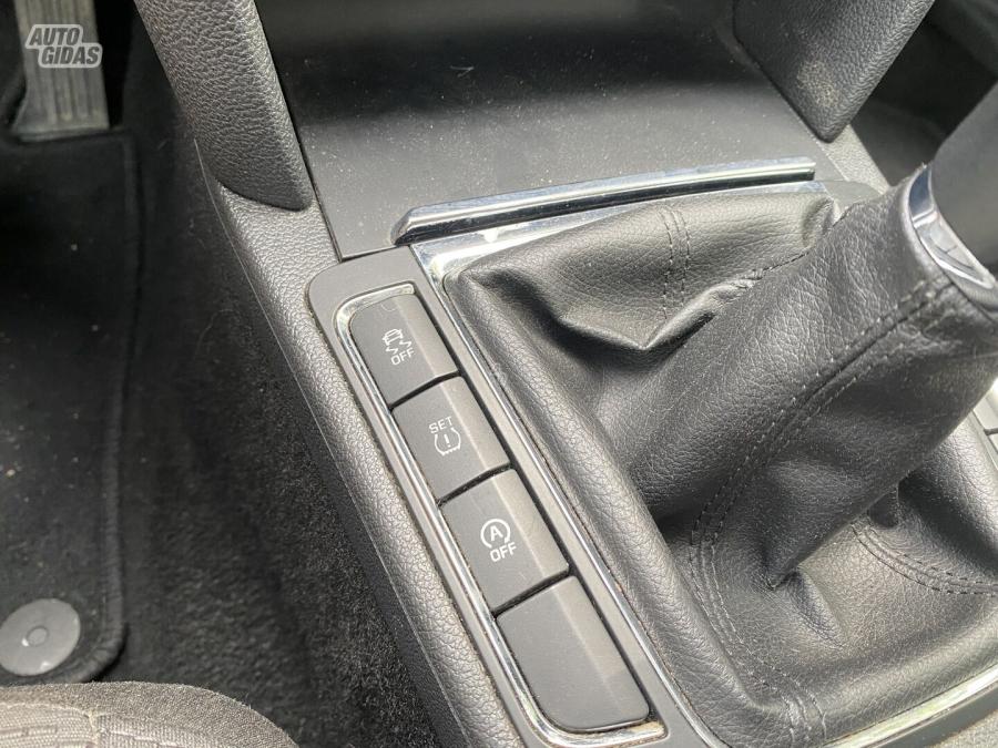 Grey Skoda SuperB 2012 in Marijampole, with an engine capacity of 1.60 L and mileage of 320 thousand km for 4200 €, photo 15 on AUTOMOTO.COM.LV