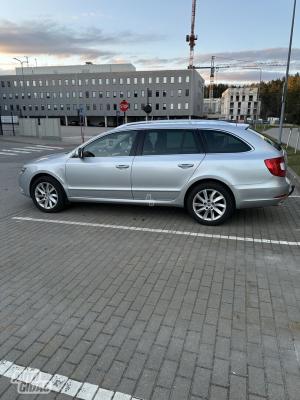 Серый Шкода Суперб 2012 в Вильнюс, объемом двигателя 2.00 л и пробегом 357 тыс. км за 5250 €, фото 4 на AUTOMOTO.COM.LV