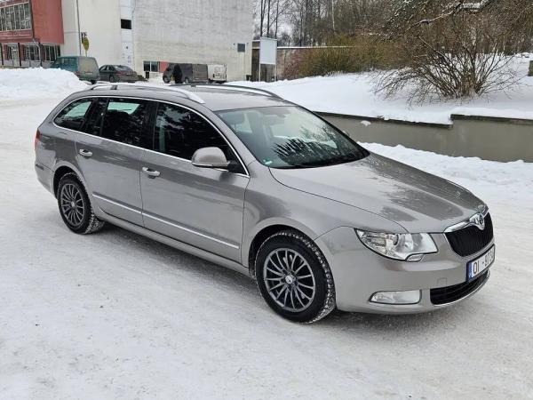 Grey Skoda SuperB 2012 in Jekabpils, with an engine capacity of 2.00 L and mileage of 271 thousand km for 6290 €, photo 2 on AUTOMOTO.COM.LV