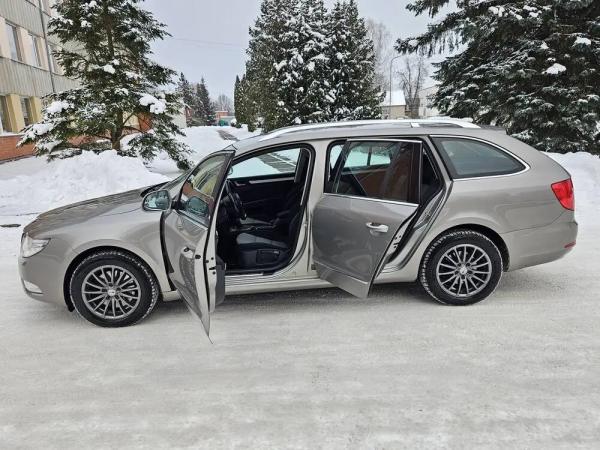 Grey Skoda SuperB 2012 in Jekabpils, with an engine capacity of 2.00 L and mileage of 271 thousand km for 6290 €, photo 10 on AUTOMOTO.COM.LV