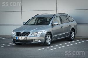 Pelēks Skoda SuperB 2012 Rīga, ar dzinēja tilpumu 1.60 L un nobraukumu 295 tūkst. km par 4450 €, foto  vietnē AUTOMOTO.COM.LV
