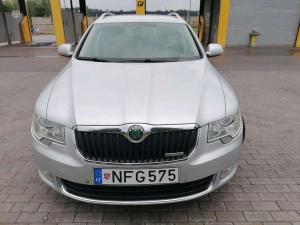 Pelēks Skoda SuperB 2012 Kauņa, ar dzinēja tilpumu 1.60 L un nobraukumu 296 tūkst. km par 4800 €, foto 4 vietnē AUTOMOTO.COM.LV