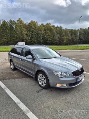 Pelēks Skoda SuperB 2012 Rīga, ar dzinēja tilpumu 2.00 L un nobraukumu 285 tūkst. km par 4350 €, foto 1 vietnē AUTOMOTO.COM.LV