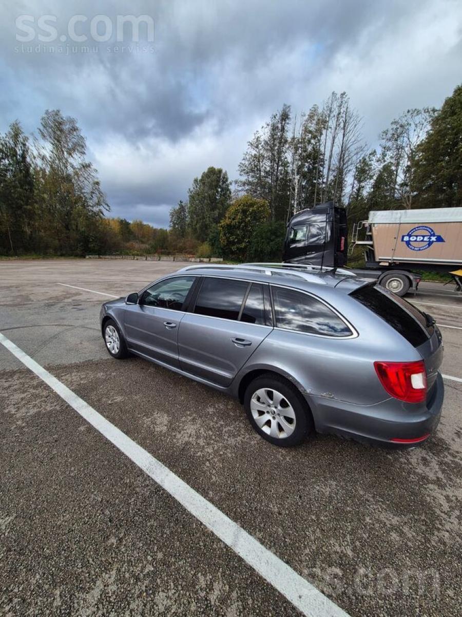 Pelēks Skoda SuperB 2012 Rīga, ar dzinēja tilpumu 2.00 L un nobraukumu 285 tūkst. km par 4350 €, foto 5 vietnē AUTOMOTO.COM.LV