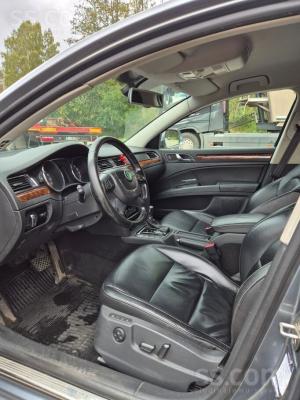 Pelēks Skoda SuperB 2012 Rīga, ar dzinēja tilpumu 2.00 L un nobraukumu 285 tūkst. km par 4350 €, foto 12 vietnē AUTOMOTO.COM.LV