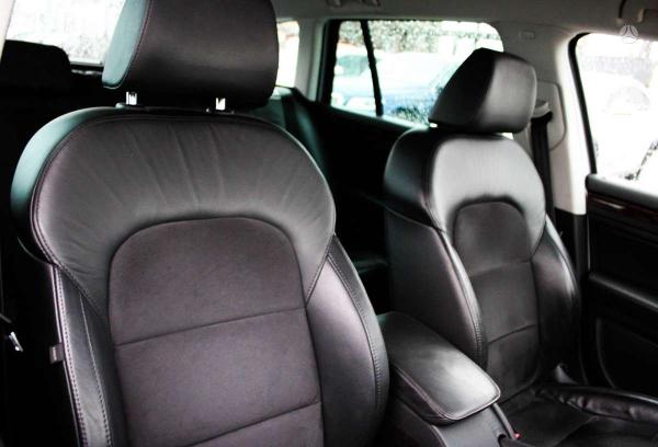Pelēks Skoda SuperB 2013 Klaipėda, ar dzinēja tilpumu 1.60 L un nobraukumu 279 tūkst. km par 7990 €, foto 11 vietnē AUTOMOTO.COM.LV