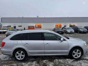Pelēks Skoda SuperB 2013 Kauņa, ar dzinēja tilpumu 1.97 L un nobraukumu 310 tūkst. km par 4950 €, foto 5 vietnē AUTOMOTO.COM.LV