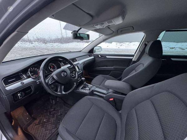 Pelēks Skoda SuperB 2013 Kauņa, ar dzinēja tilpumu 1.97 L un nobraukumu 310 tūkst. km par 4950 €, foto 7 vietnē AUTOMOTO.COM.LV