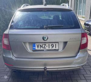 Pelēks Skoda SuperB 2013 Panevēža, ar dzinēja tilpumu 2.00 L un nobraukumu 330 tūkst. km par 3999 €, foto 6 vietnē AUTOMOTO.COM.LV