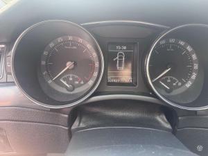 Pelēks Skoda SuperB 2013 Panevēža, ar dzinēja tilpumu 2.00 L un nobraukumu 330 tūkst. km par 3999 €, foto 9 vietnē AUTOMOTO.COM.LV
