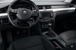 Pelēks Skoda SuperB 2013 Viļņa, ar dzinēja tilpumu 1.60 L un nobraukumu 308 tūkst. km par 7390 €, foto 5 vietnē AUTOMOTO.COM.LV