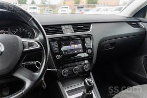 Pelēks Skoda SuperB 2014 Rīga, ar dzinēja tilpumu 1.60 L un nobraukumu 0 tūkst. km par 7390 €, foto 17 vietnē AUTOMOTO.COM.LV