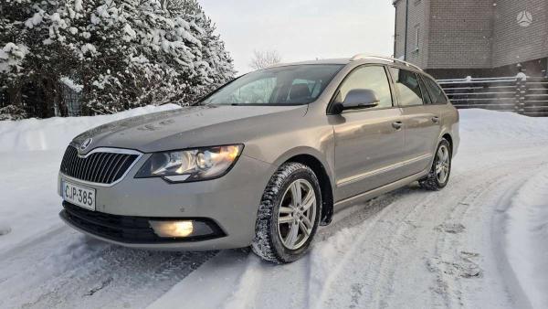 Grey Skoda SuperB 2014 in Telschi, with an engine capacity of 2.00 L and mileage of 378 thousand km for 5200 €, photo 1 on AUTOMOTO.COM.LV