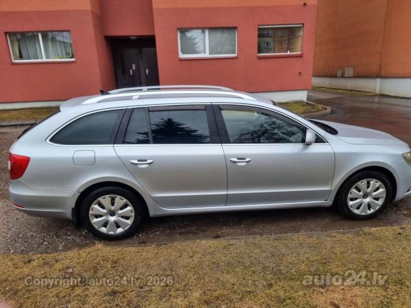 Grey Skoda SuperB 2014 in Tallinn, with an engine capacity of 2.00 L and mileage of 398 thousand km for 7000 €, photo 2 on AUTOMOTO.COM.LV