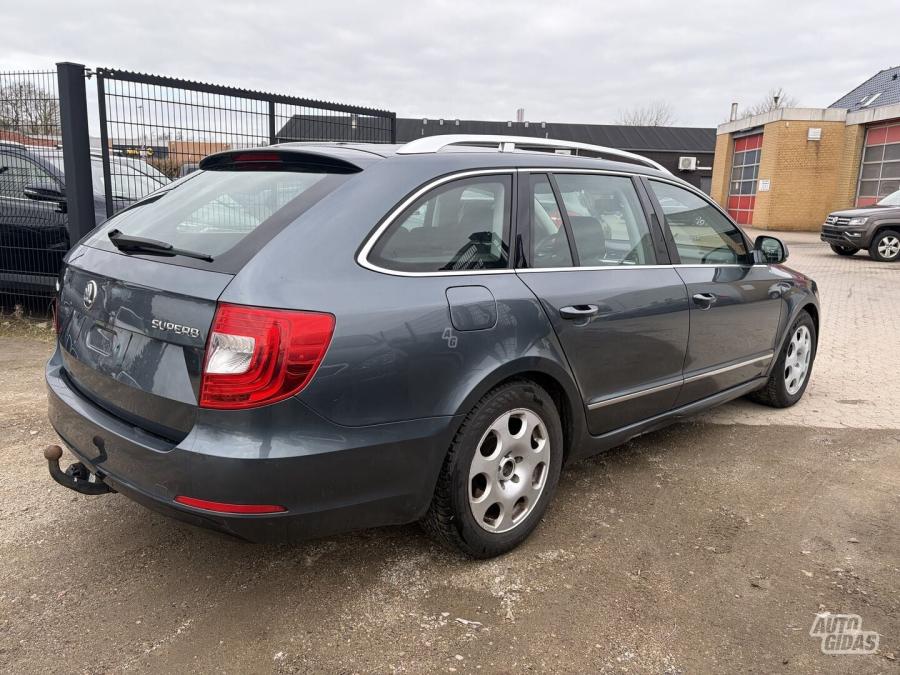 Grey Skoda SuperB 2014 in Vilnius, with an engine capacity of 1.80 L and mileage of 195 thousand km for 6200 €, photo 3 on AUTOMOTO.COM.LV