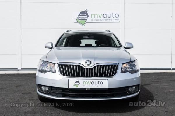 Grey Skoda SuperB 2014 in Tallinn, with an engine capacity of 1.80 L and mileage of 115 thousand km for 7990 €, photo 4 on AUTOMOTO.COM.LV